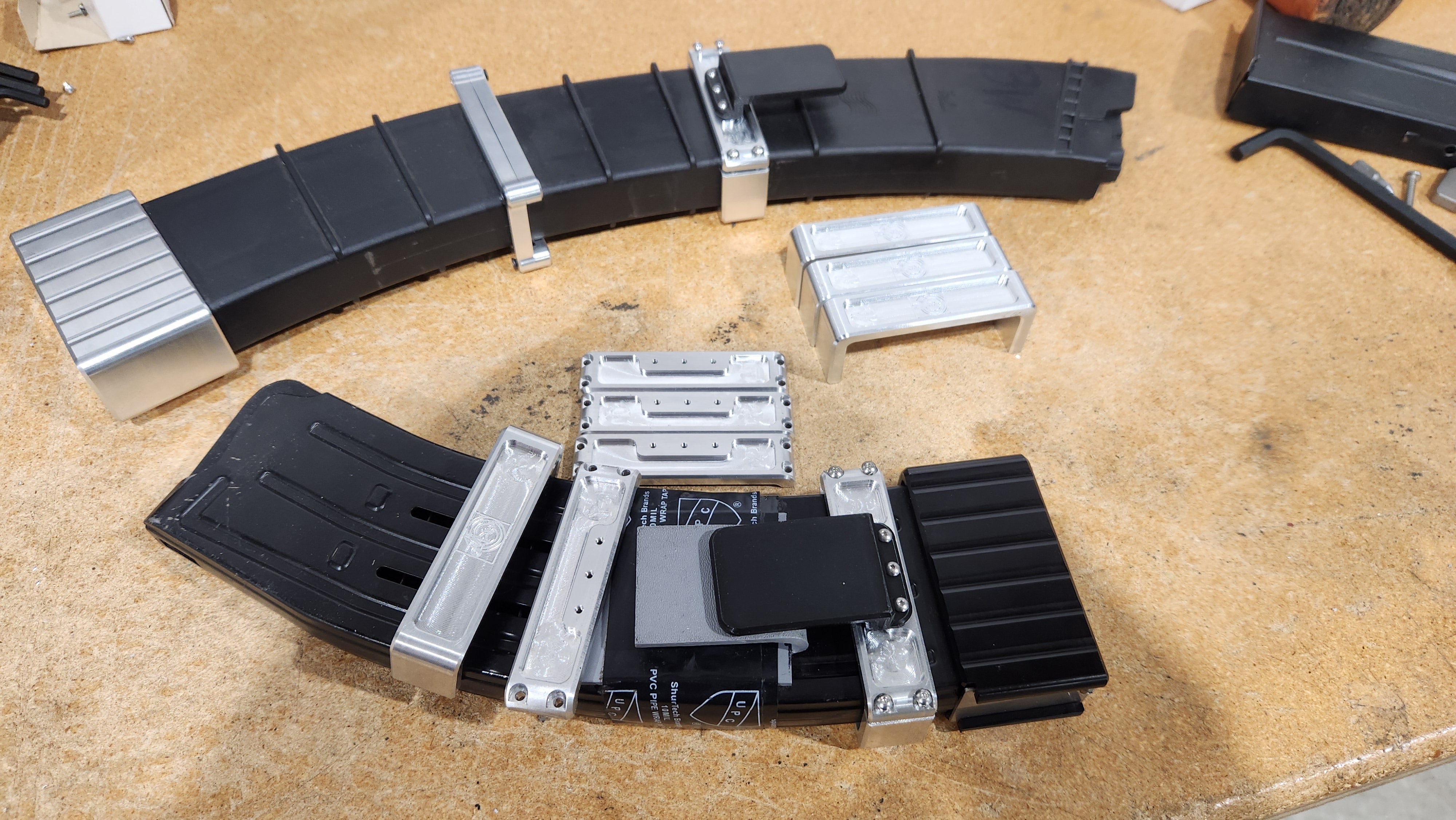 VR-80 Magazine Belt Clip – FPM